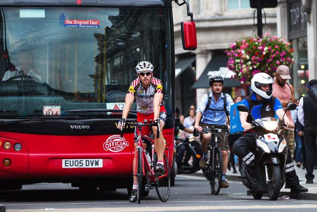 What to do - and not do - when driving near cyclists