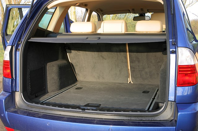 Used BMW X3 Estate (2004 - 2010) boot space & practicality