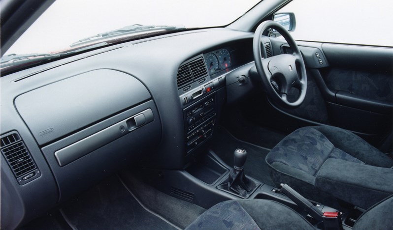 Used Citroën Xantia Hatchback (1993 - 2001) interior