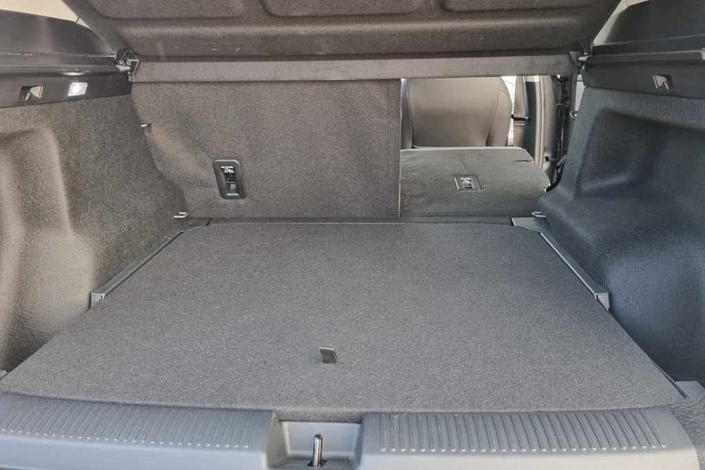 MG S5 EV (2025) boot space & practicality