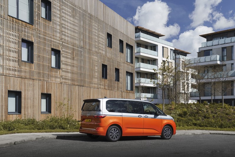 Volkswagen launches new plug-in hybrid Caddy and Multivan