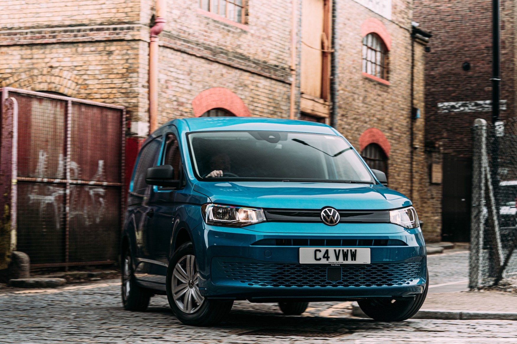 Volkswagen launches new plug-in hybrid Caddy and Multivan