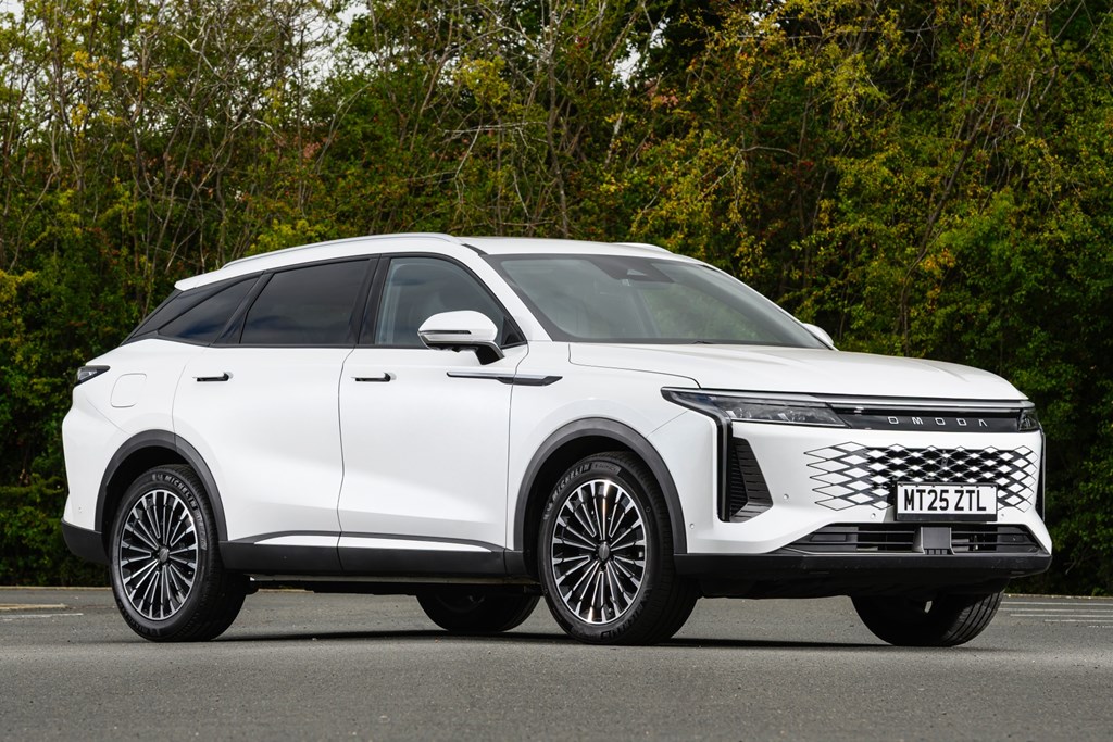 OMODA 9 (2025) boot space & practicality