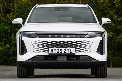 OMODA 9 (2025) engines & performance