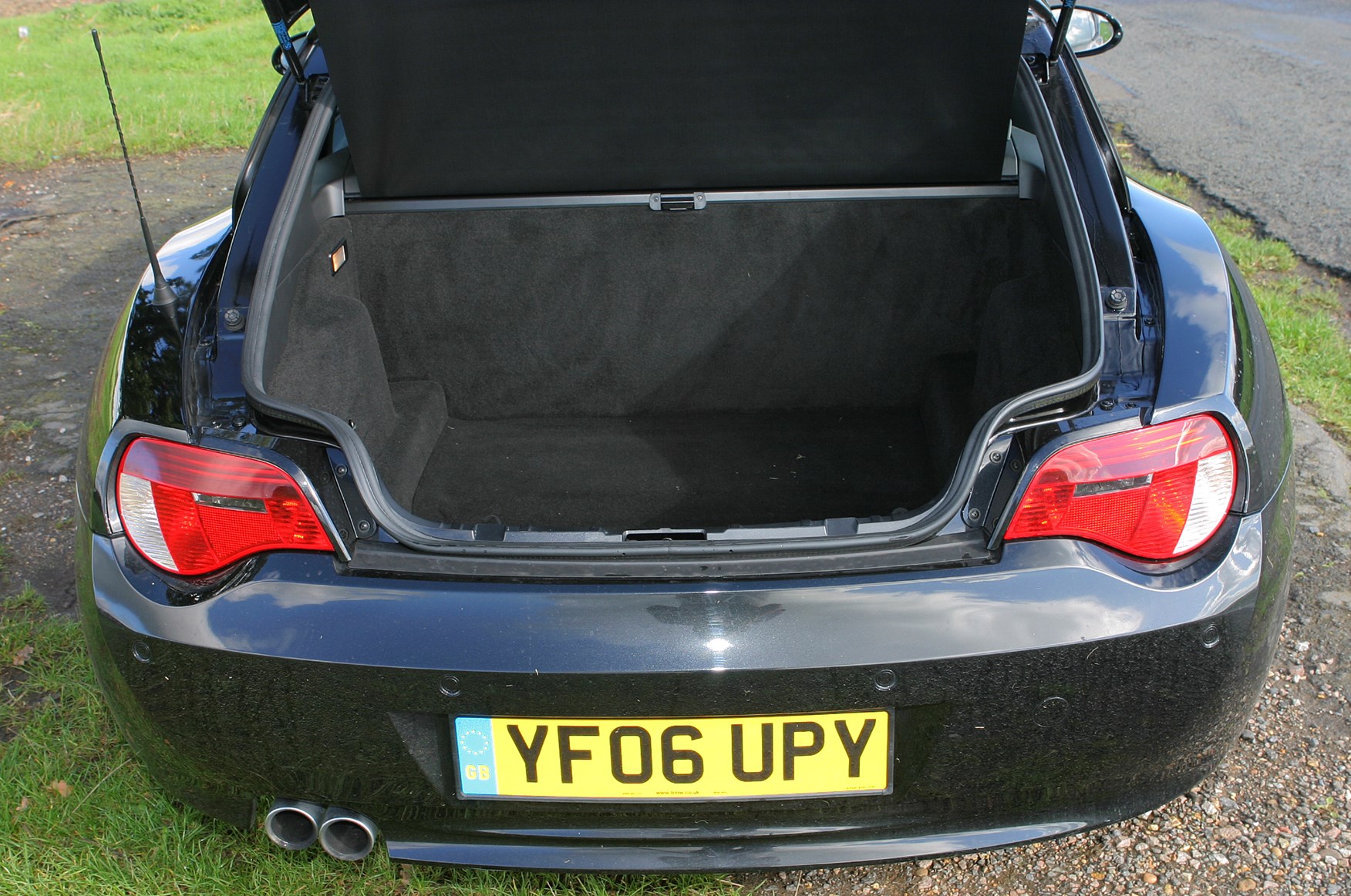Used BMW Z4 Coupe (2006 - 2008) boot space & practicality