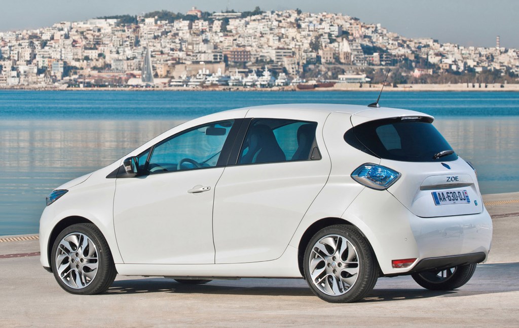 Renault Zoe (2025) boot space & practicality