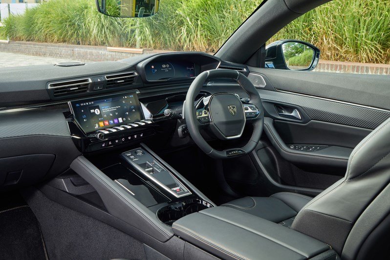 Peugeot 508 SW (2025) interior
