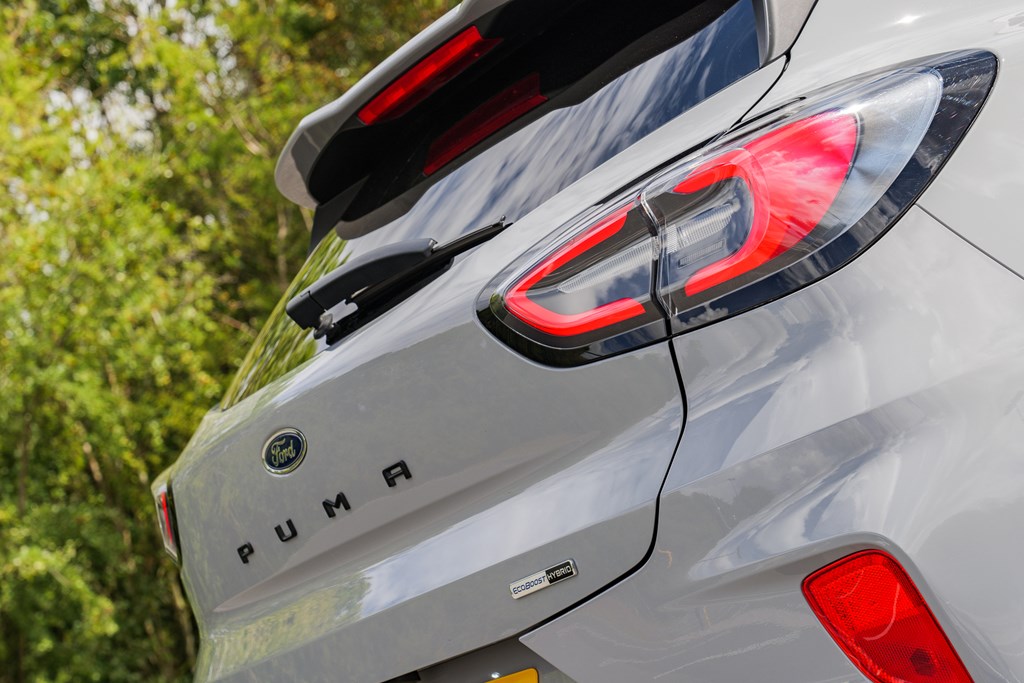 Ford Puma (2025) boot space & practicality