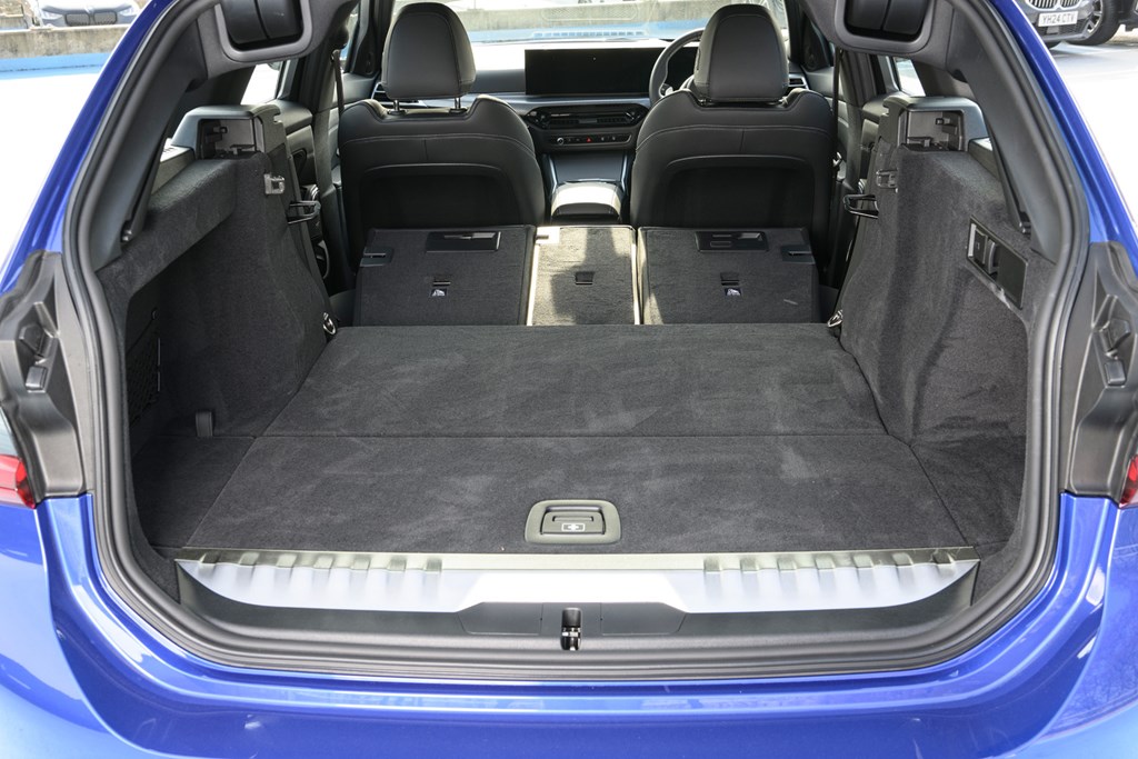 BMW 3-Series Touring (2025) Long Term Test