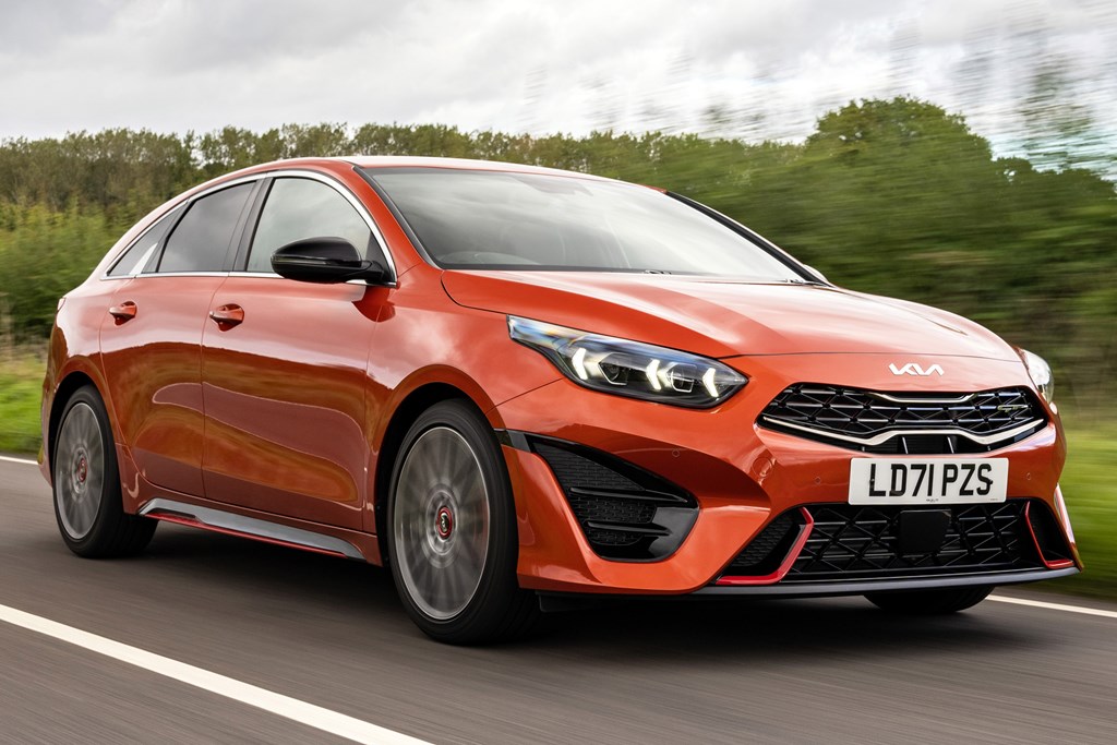 Kia ProCeed (2023) engines & performance | Parkers