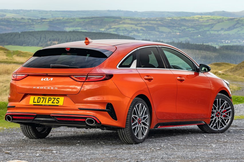 Kia ProCeed (2025) boot space & practicality