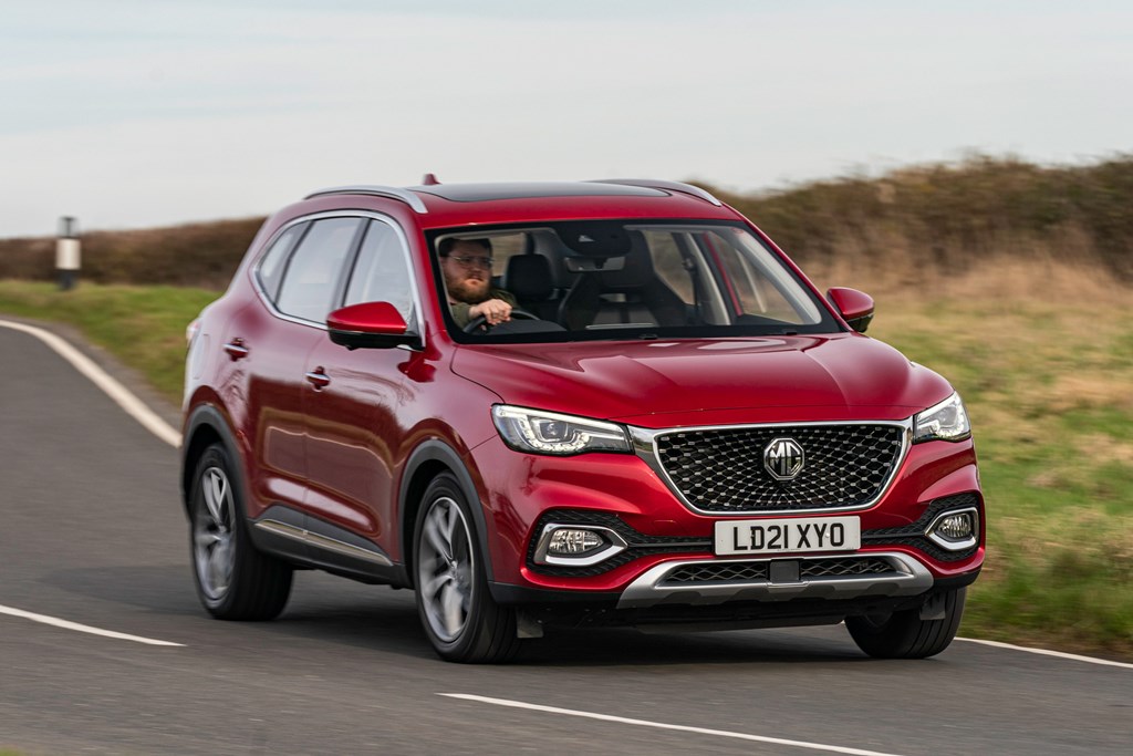 MG HS (2024) engines & performance