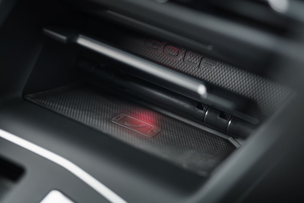 Volkswagen Golf (2024) boot space & practicality