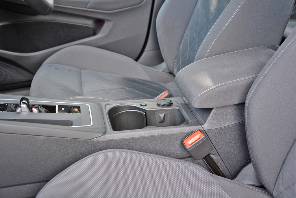 Volkswagen Golf Review (2025) | The iconic hatchback reimagined