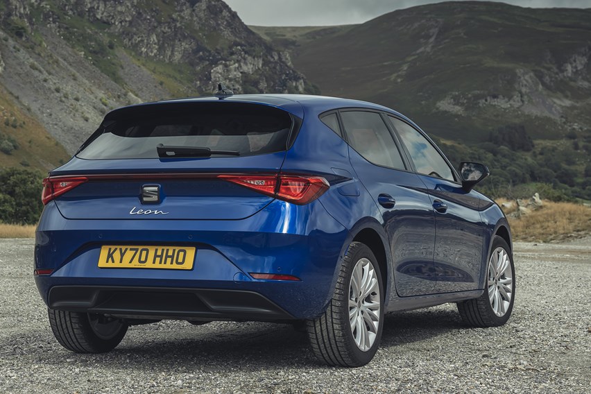 SEAT Leon (2025) boot space & practicality