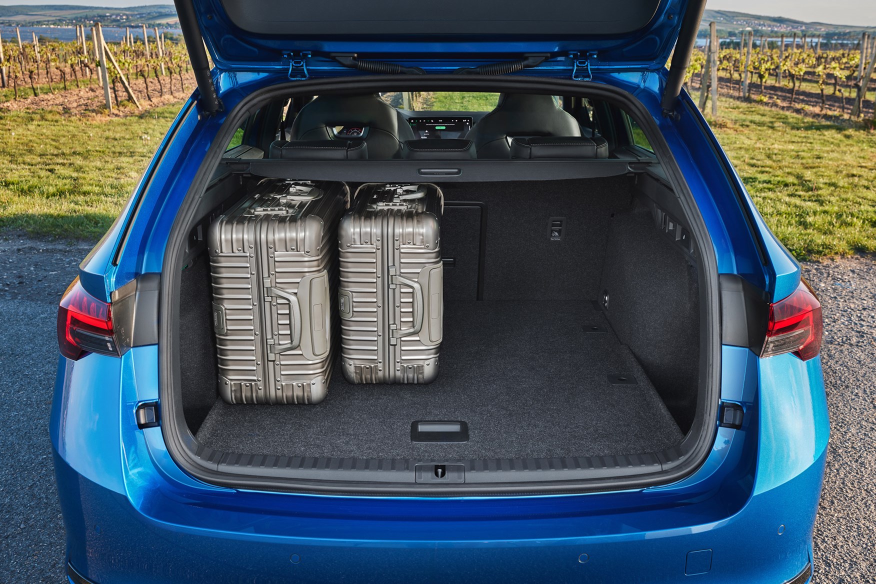 Skoda Octavia Estate (2025) boot space & practicality