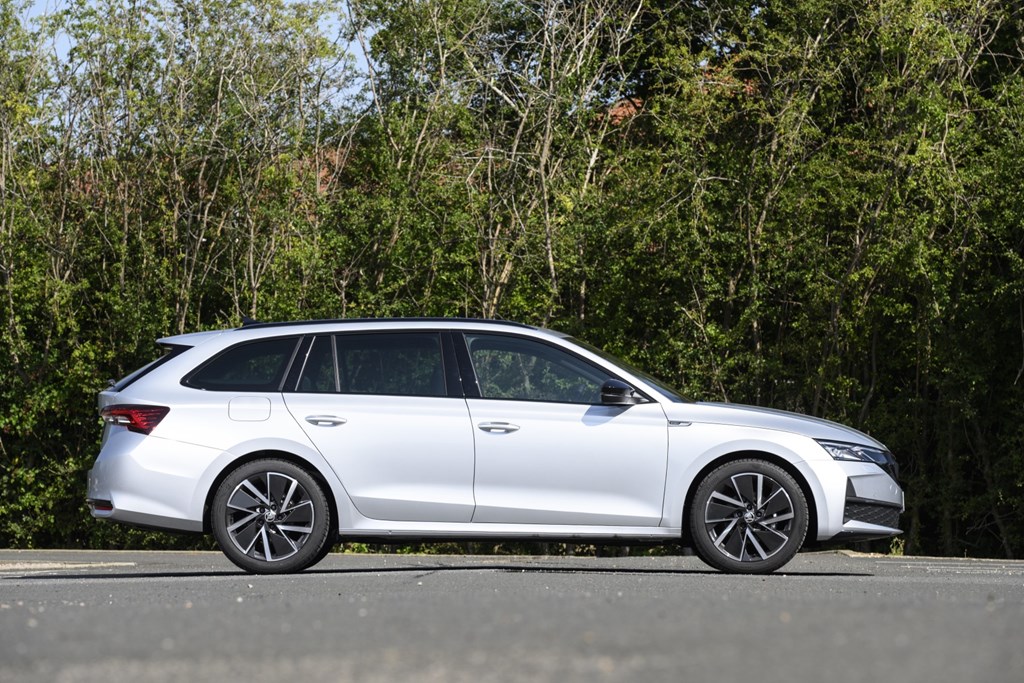 Skoda Octavia Estate review: Sensibly brilliant family wagon