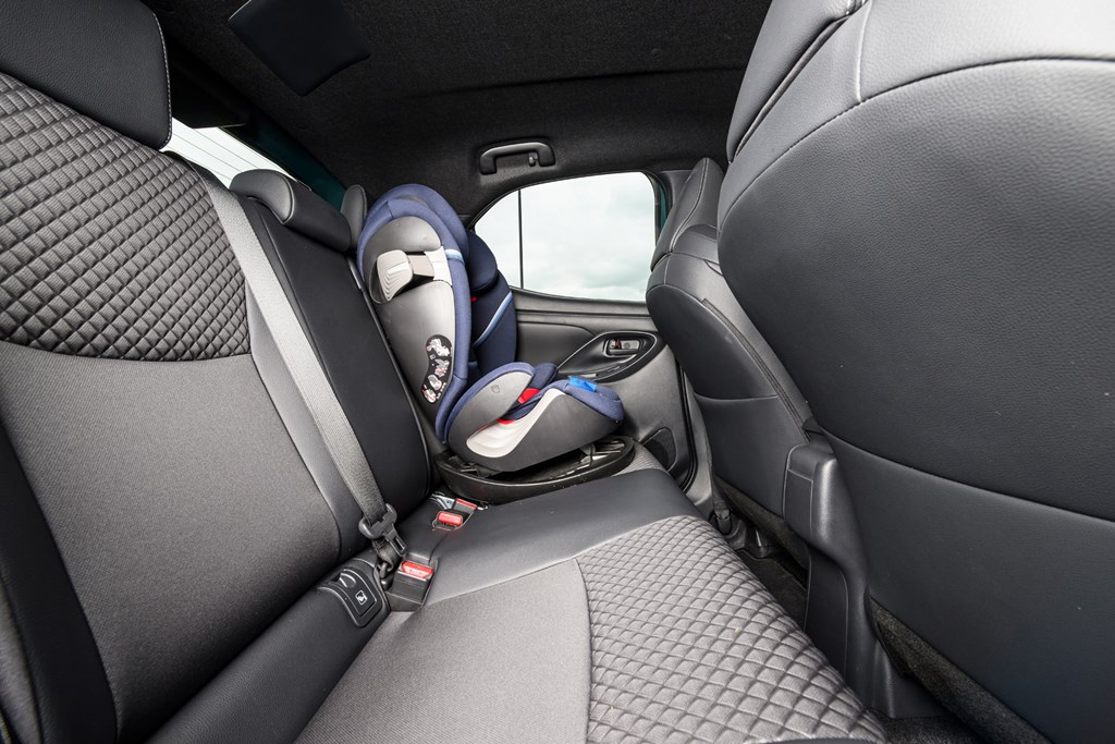 Toyota Yaris (2025) interior