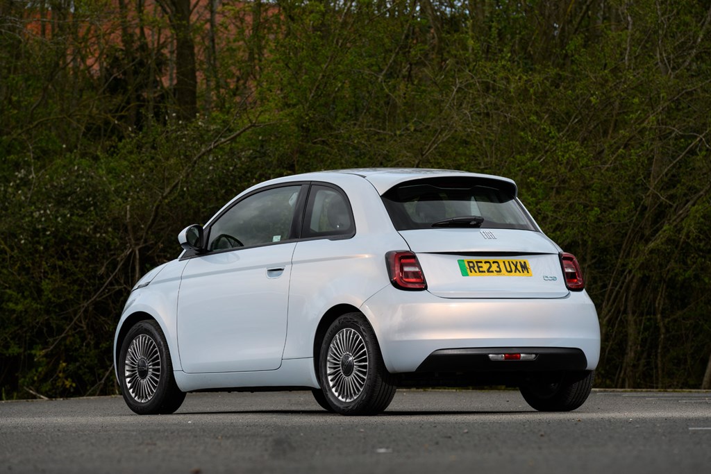 Fiat 500 Electric Review (2026)