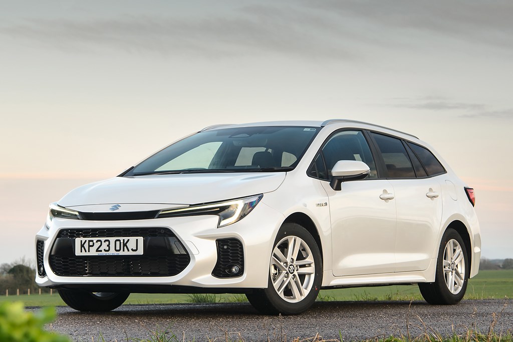 Suzuki Swace (2024) boot space & practicality