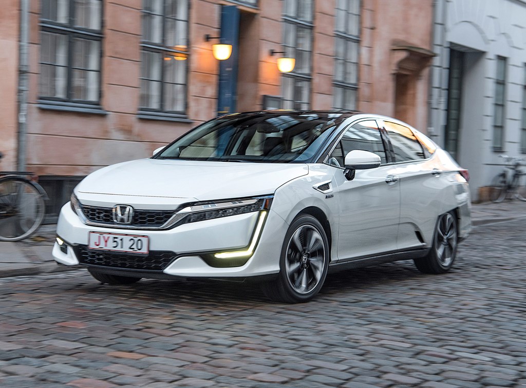 Honda Clarity Review (2024)