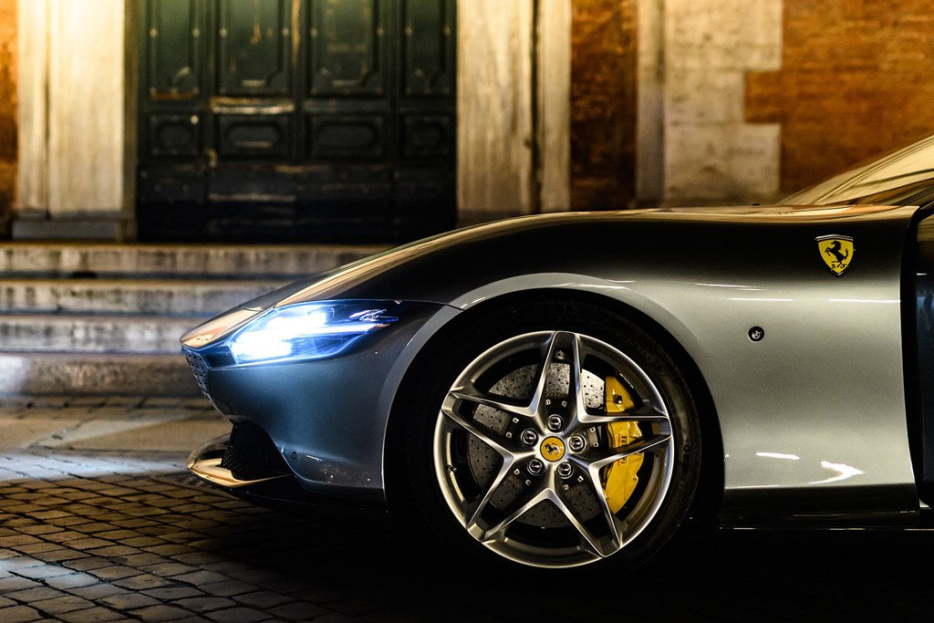 Ferrari Roma (2025) boot space & practicality