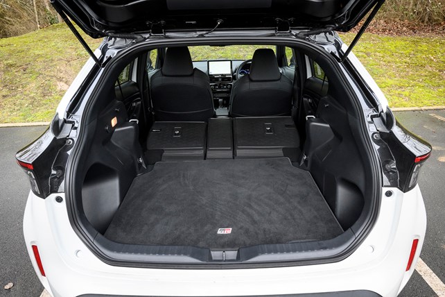 Toyota Yaris Cross (2025) boot space & practicality