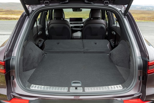 Genesis GV70 (2025) boot space & practicality