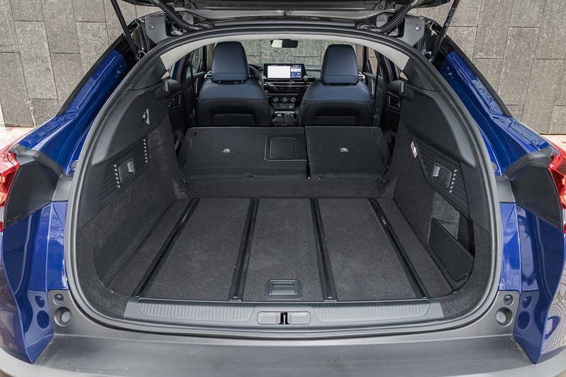 Citroën C5 X (2024) boot space & practicality