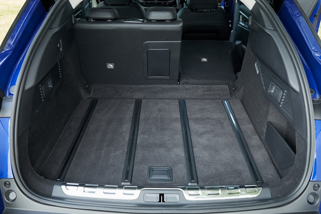 Citroën C5 X Review (2025)