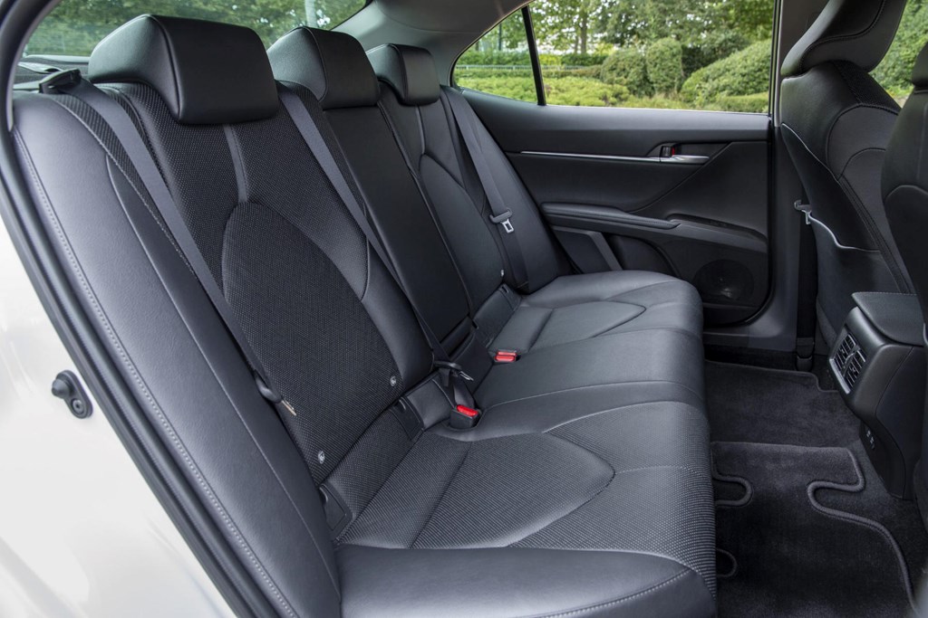 Used Toyota Camry Saloon (2019 - 2022) boot space & practicality