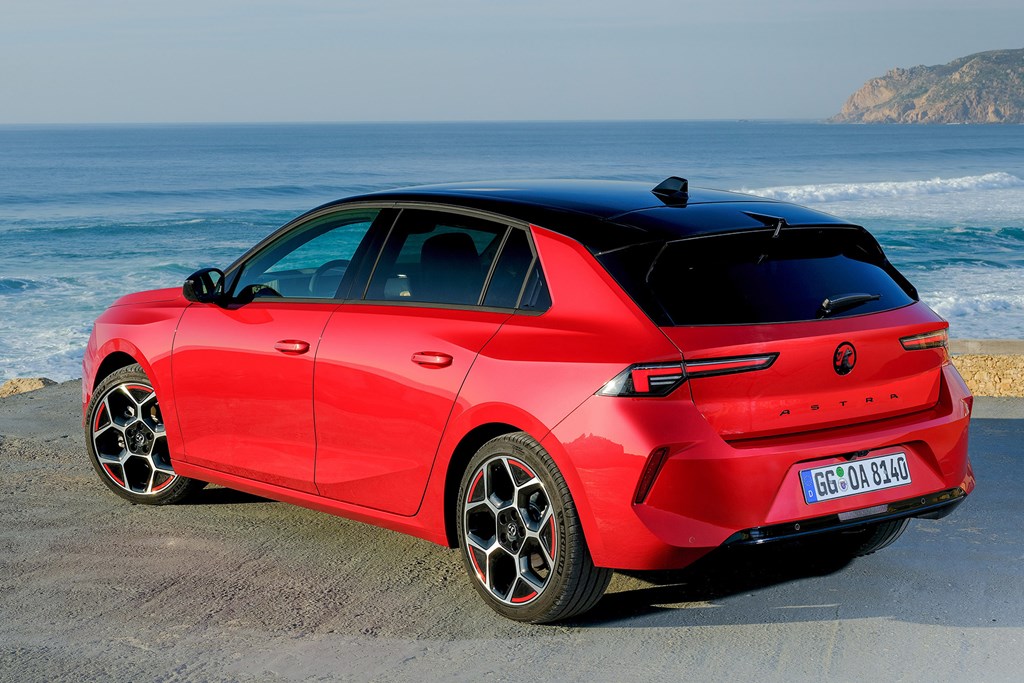 Vauxhall Astra Review (2025)