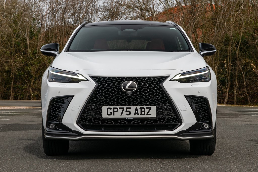 Lexus NX (2026) boot space & practicality