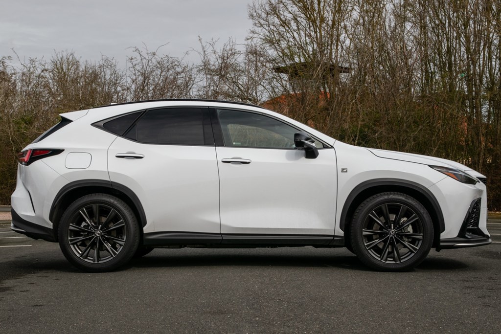 Lexus NX (2026) boot space & practicality