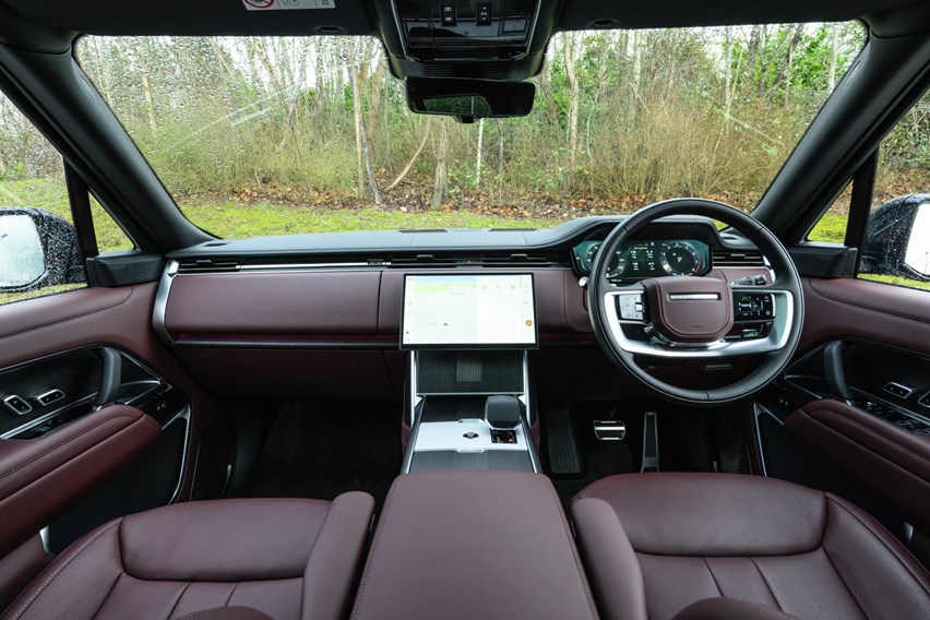 Range Rover (2025) interior