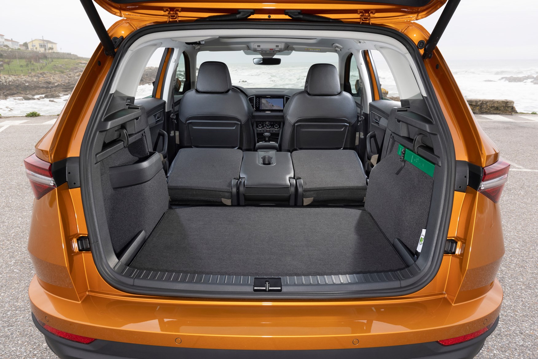 Skoda Karoq (2025) boot space & practicality