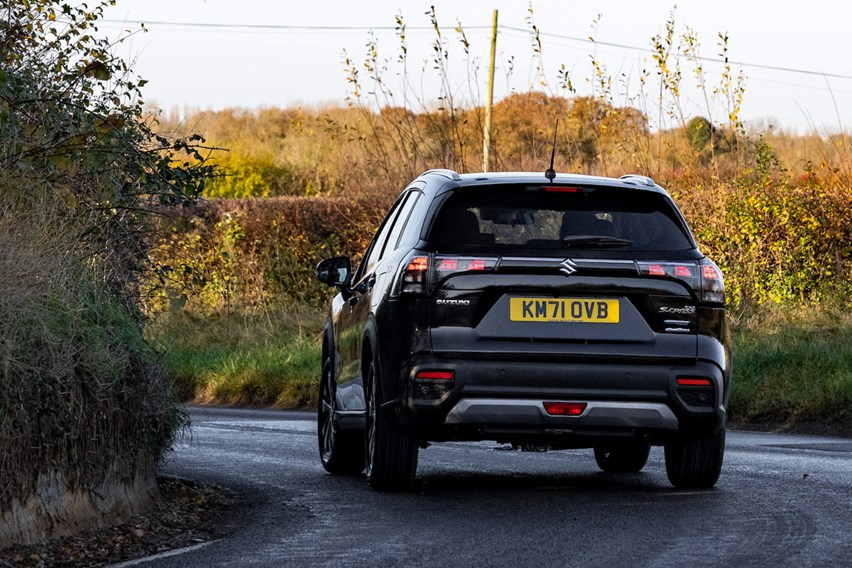 Suzuki S-Cross (2025) boot space & practicality