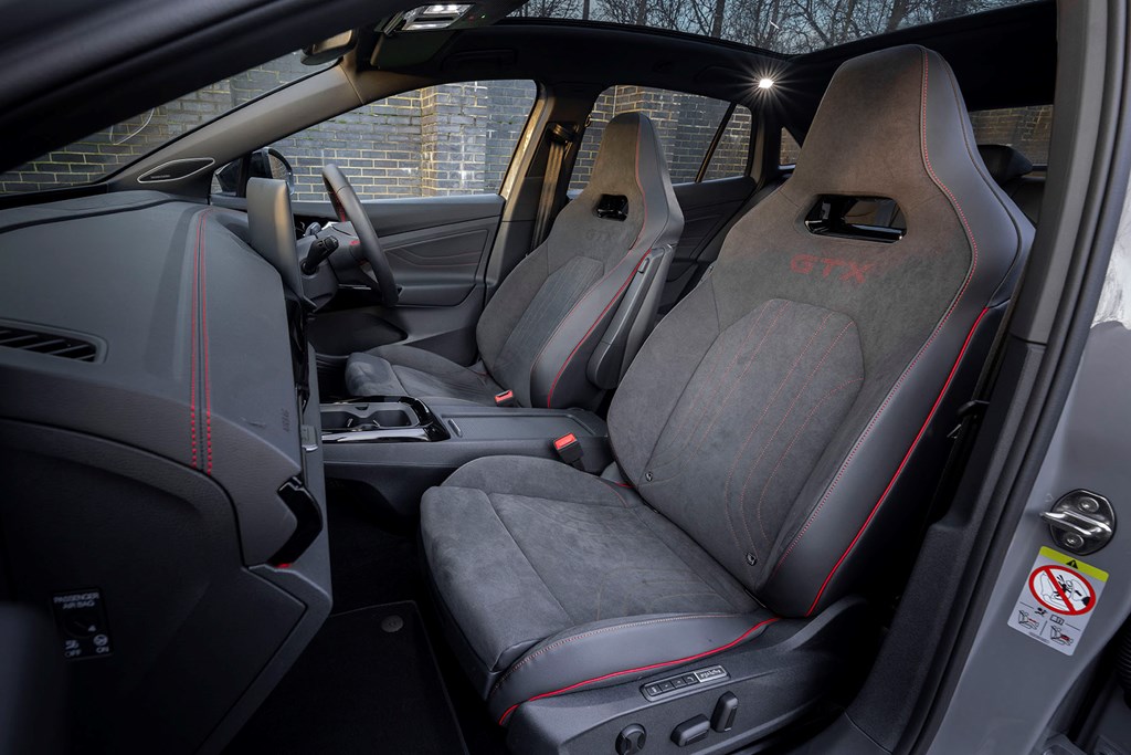 Volkswagen ID.5 (2025) boot space & practicality