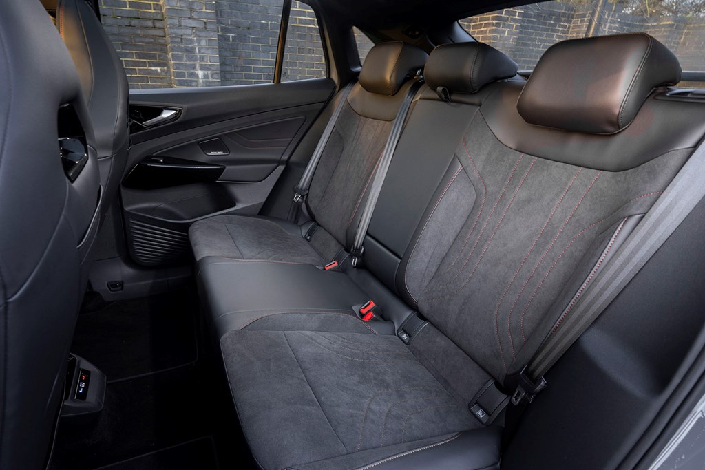 Volkswagen ID.5 (2025) boot space & practicality