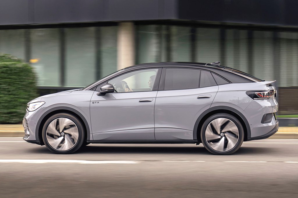 Volkswagen ID.5 (2025) boot space & practicality