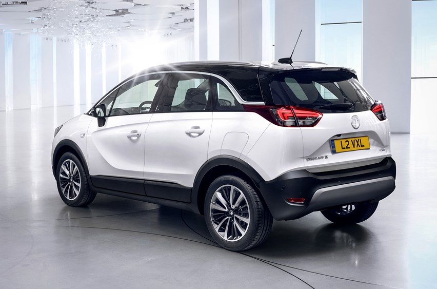 Used Vauxhall Crossland X SUV (2017 - 2020) boot space & practicality
