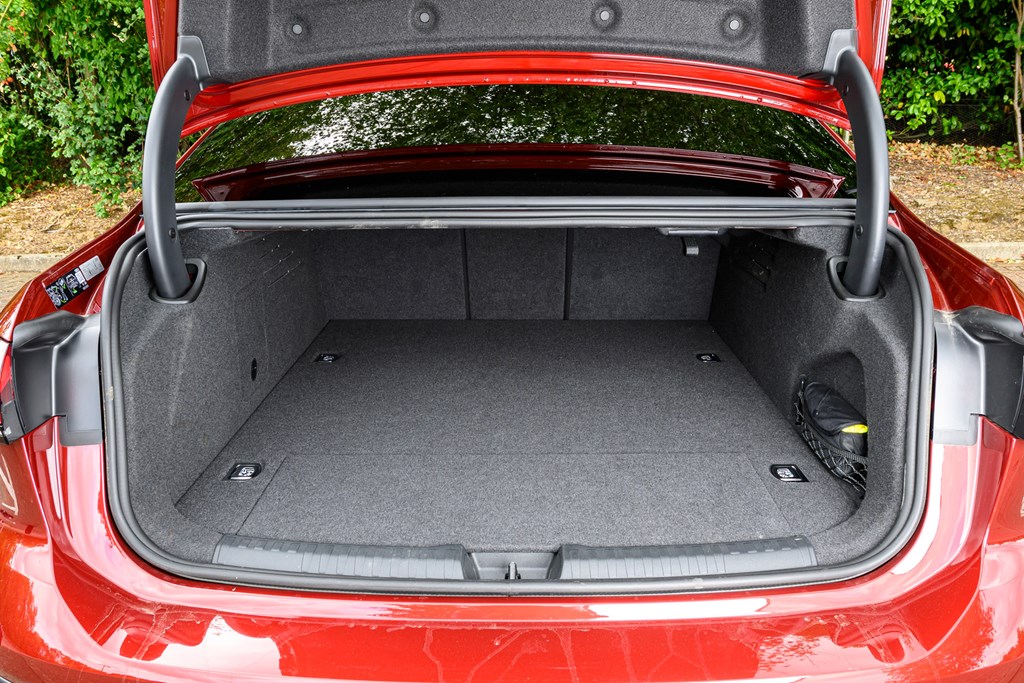 Audi A6 e-Hybrid: a refined plug-in hybrid but far from perfect