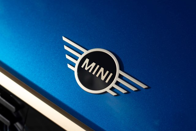 MINI Cooper 5-Door: more doors, more space, more money