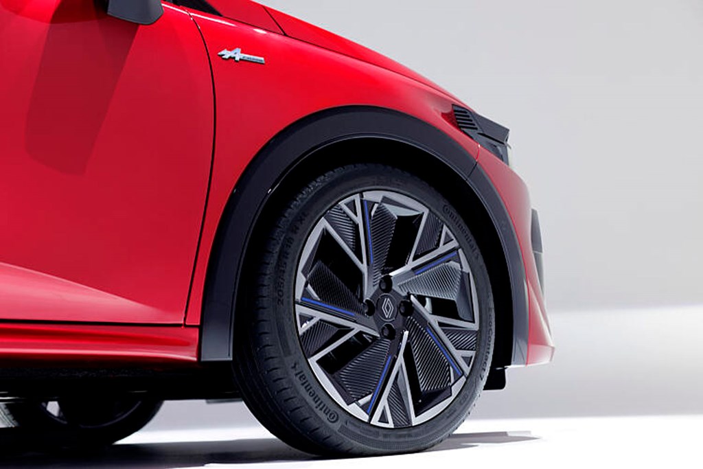 All-new Renault Clio: Sixth-generation gets bold makeover