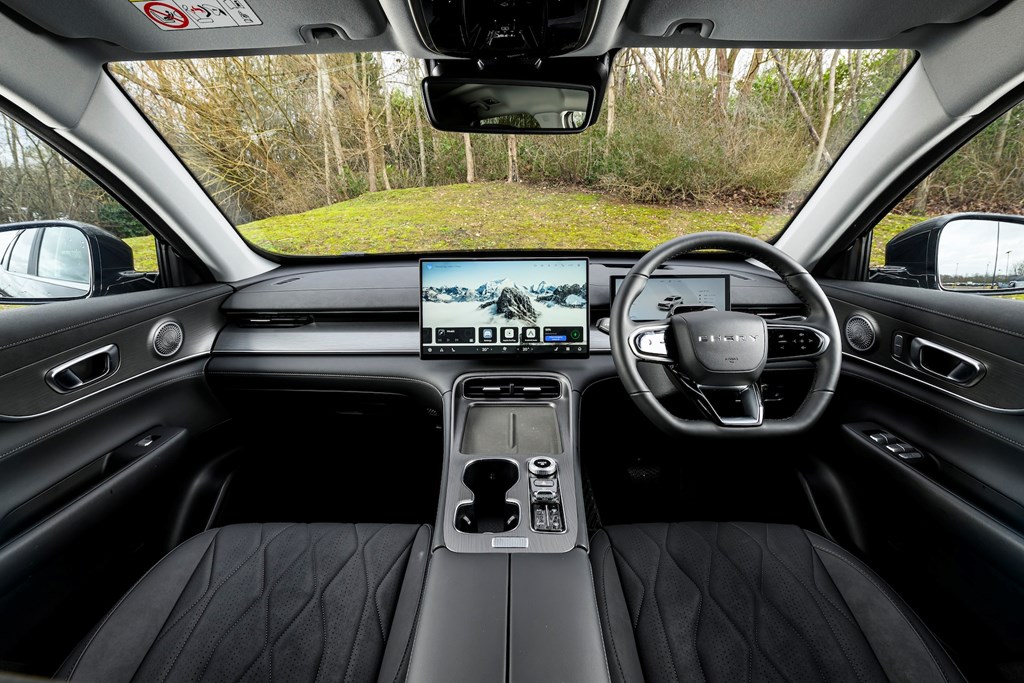 Chery Tiggo 8 (2026) interior