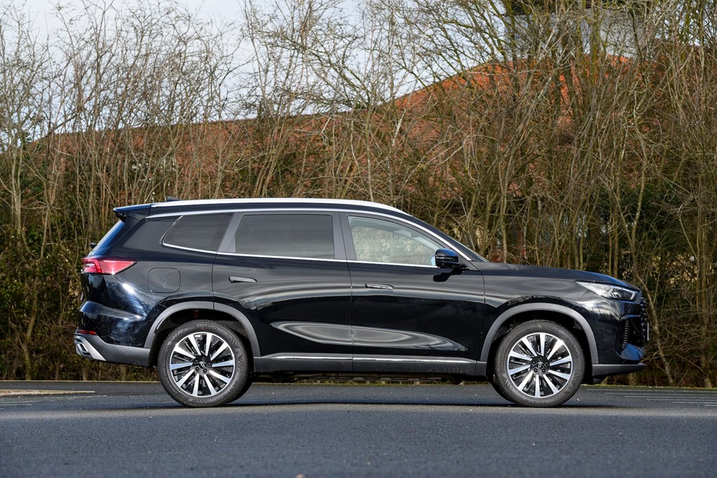 Chery Tiggo 8 (2026) review: Keenly priced seven-seat SUV, but not ...