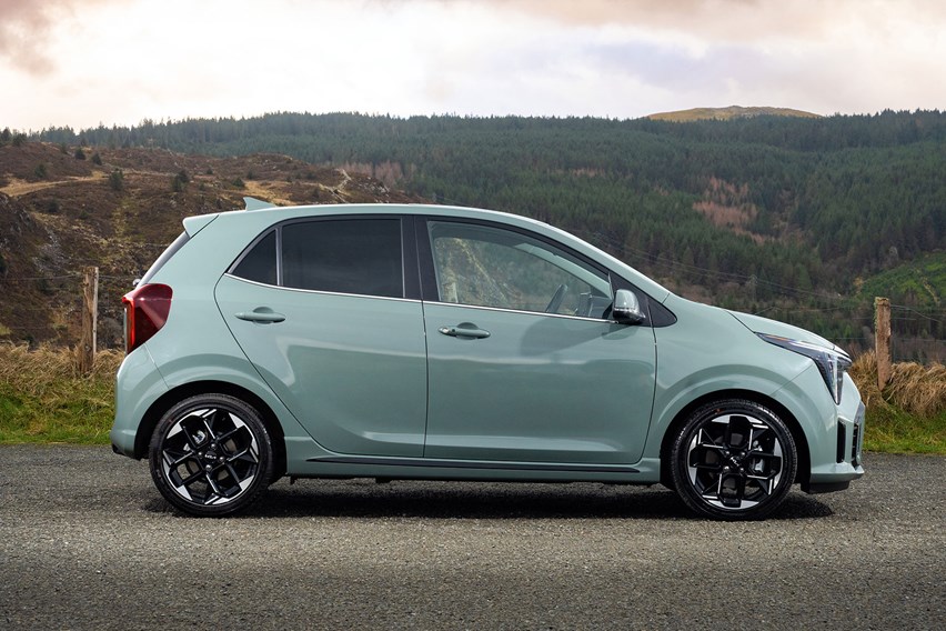 Kia Picanto (2025) boot space & practicality