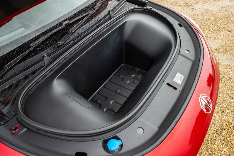 MG S6 EV (2026) boot space & practicality