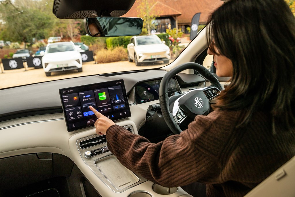 MG S6 EV (2026) review: Spacious and decent value, but can’t quite ...