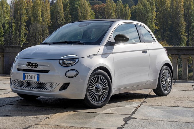 The new Fiat 500 Hybrid brings refreshed styling, smarter tech and a ...